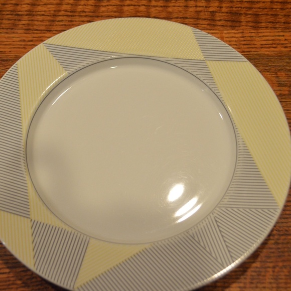 Mikasa | Dining | Criss Cross By Mikasa Dinner Plate 2 Of 3 | Poshmark
